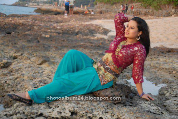 Bangladeshi Movie Actress Purnima | photo album 24