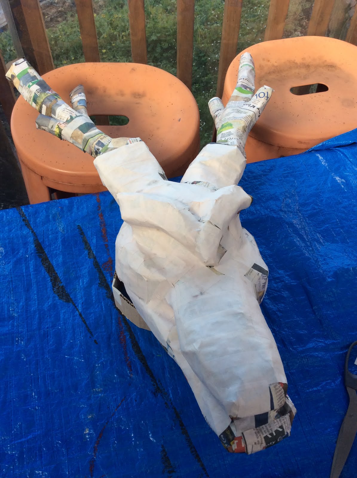 2 Broke Islanders: Wheelchair costumes: Shenron Cosplay