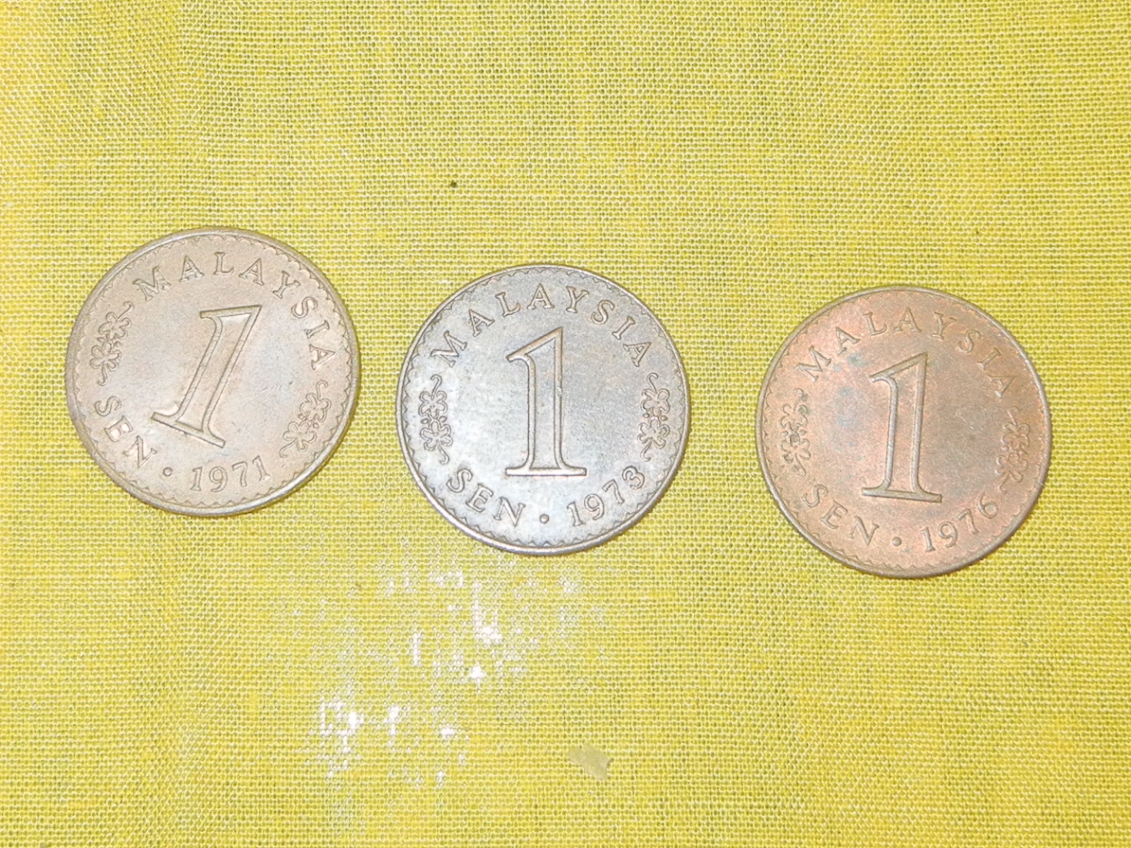 GELIGA KINABALU: DUIT SYILING MALAYSIA SATU SEN 1971,1973 DAN 1976