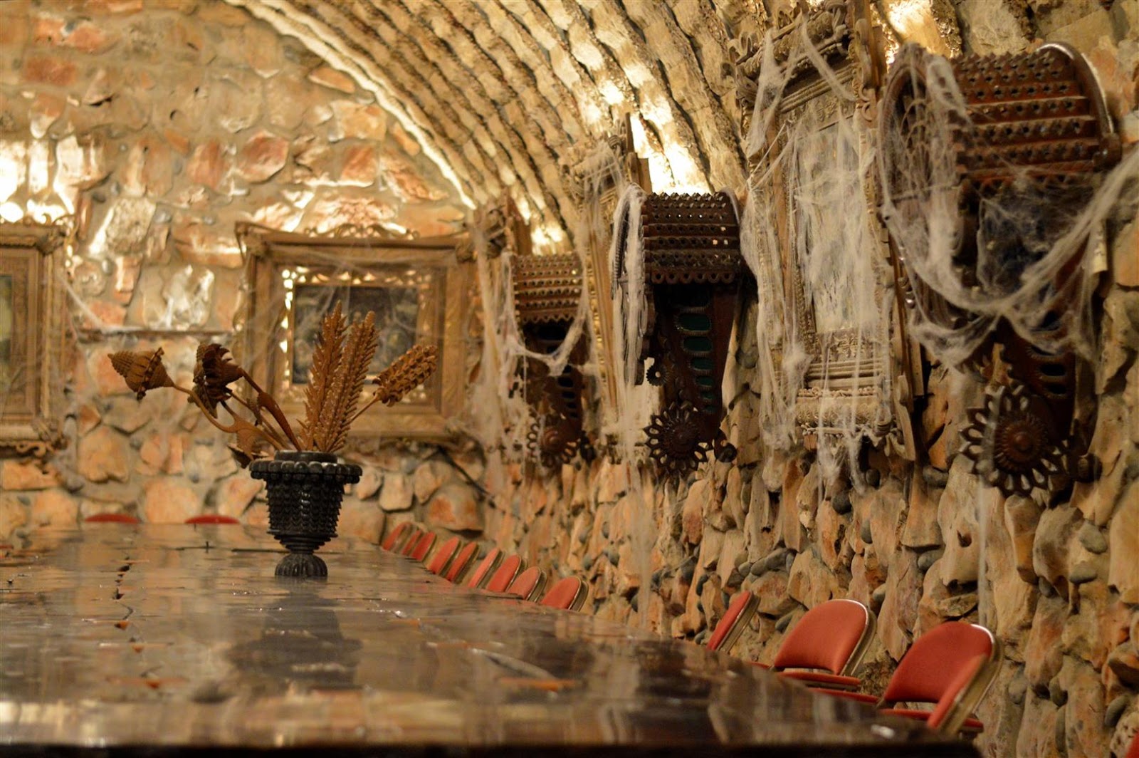 Замъкът в Равадиново