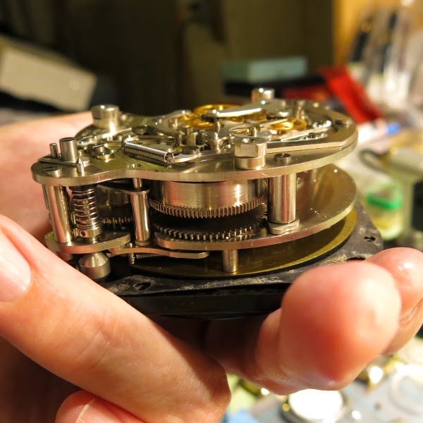 Vintage Hamilton Watch Restoration: WWII Hamilton H-37500 Elapsed Time ...