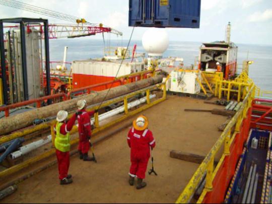 Offshore Oil and Gas: Container dan Cargo Carrying Unit (CCU)