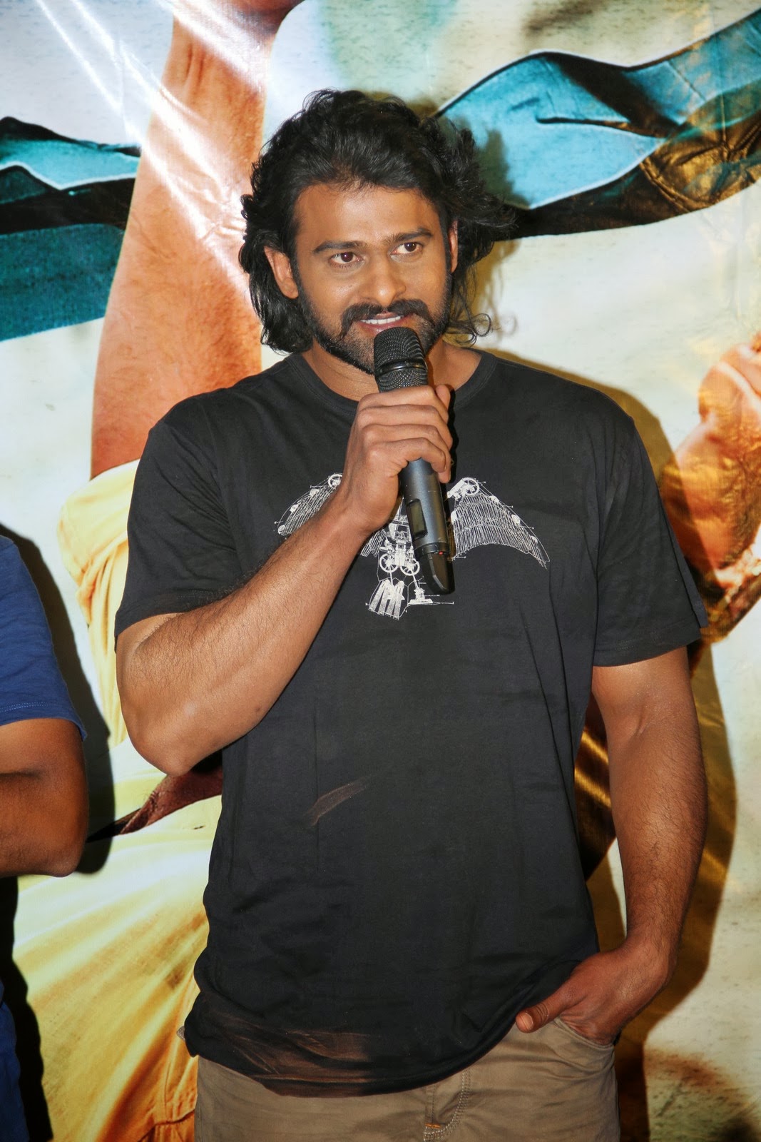 Prabhas Latest look Photos - Latest Movie Updates, Movie Promotions ...