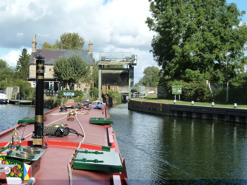 Nb.Yarwood: Down stream to Brampton Mill