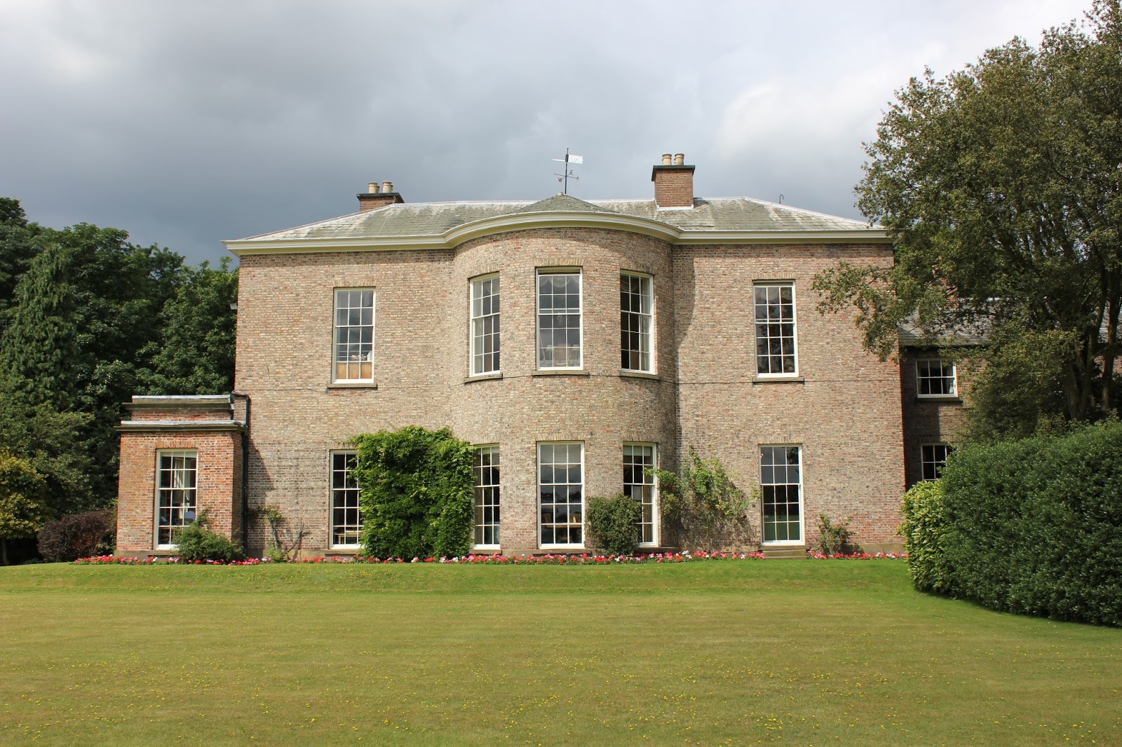 Landed families of Britain and Ireland: (51) Agar of Brockfield Hall ...