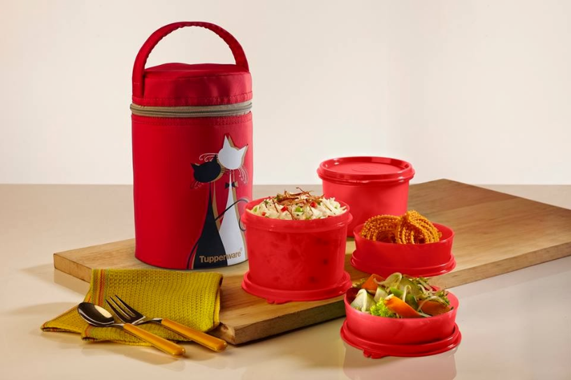 Kitchen Clues: Tupperware Lunch Boxes