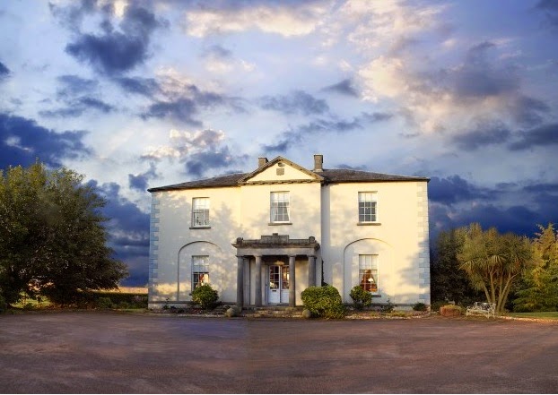 The Relished Roost: Marvelous Irish Manor Homes