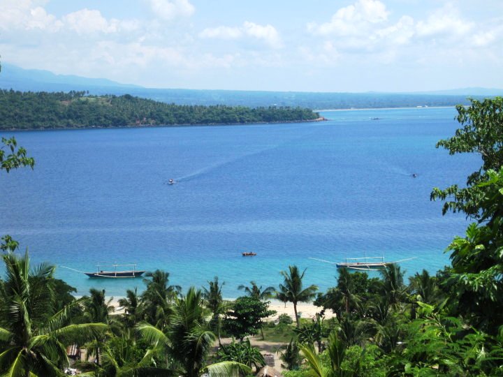Islands in the Philippines: Atulayan Island, Sagñay, Camarines Sur