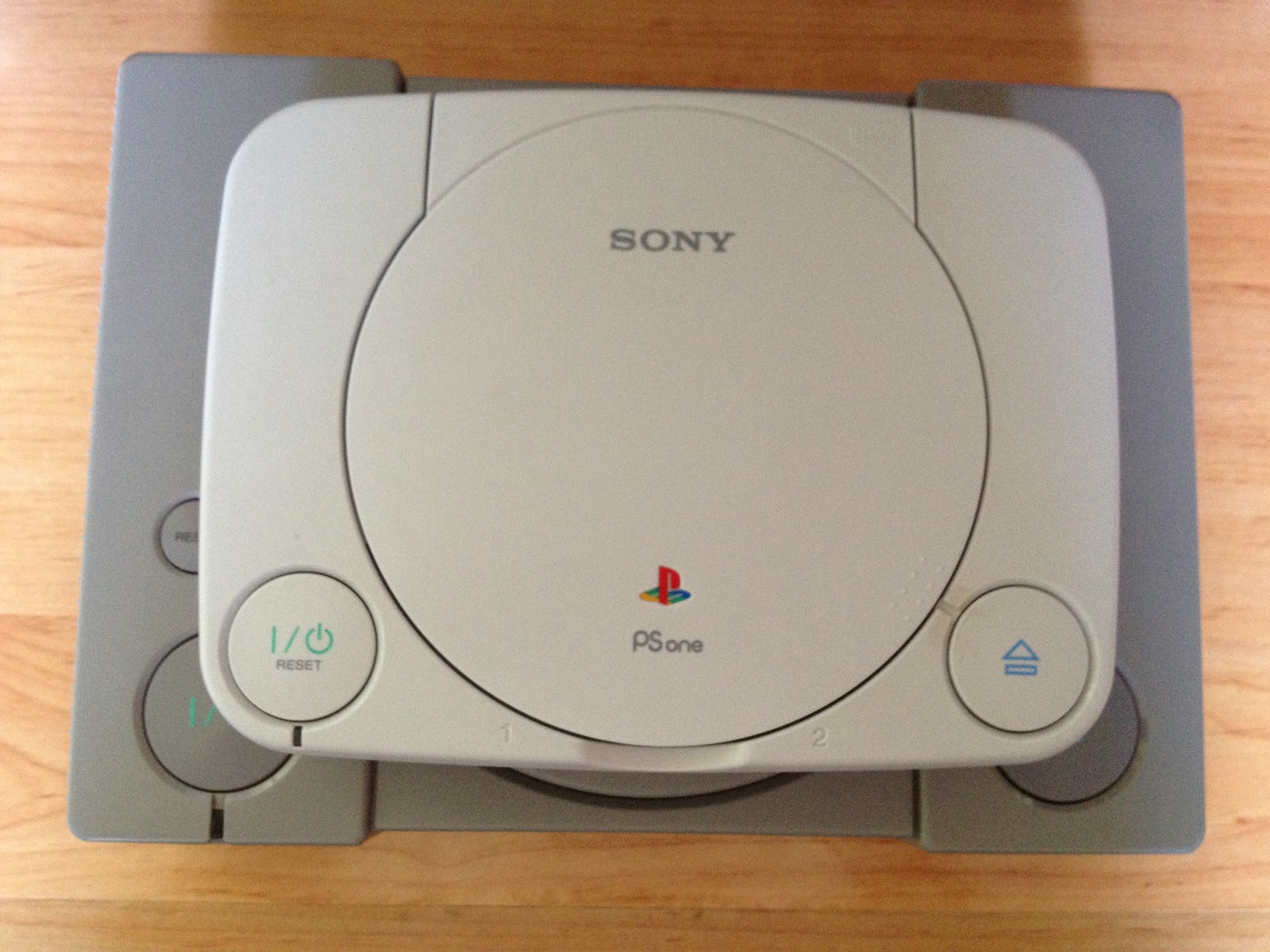 elretroconsolero: PSX versus PSOne