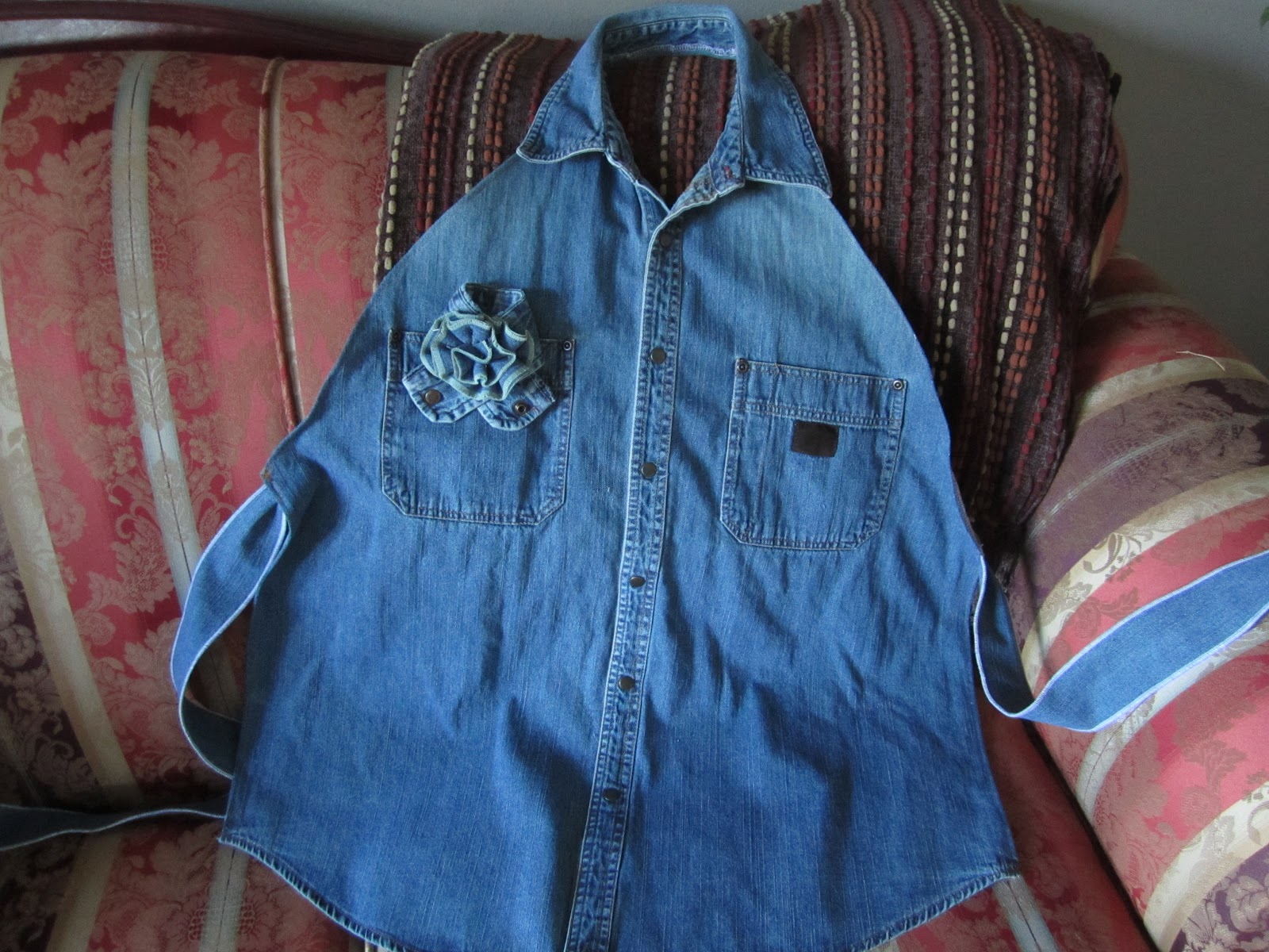Sassy Bags and Rags: Shirt to Apron Tutorial