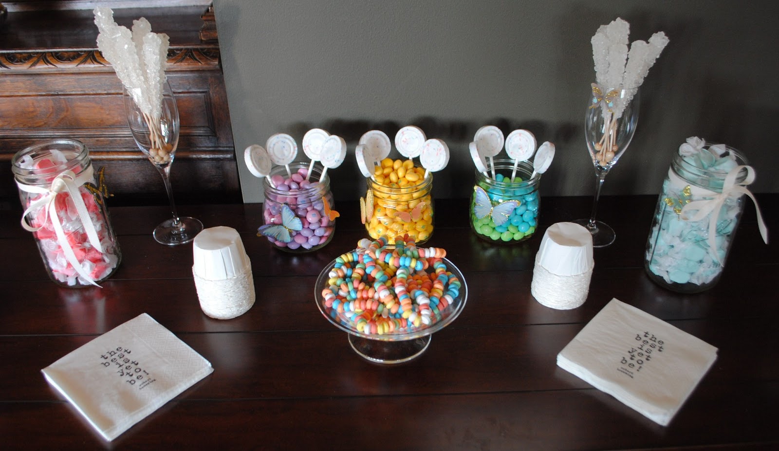 Fetching Fun: Entertaining + Gift Giving