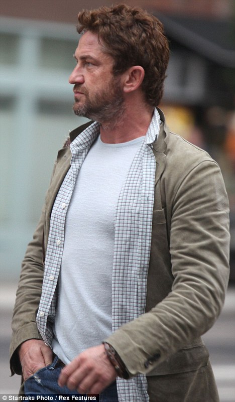 Crazy Days and Nights: Gerard Butler Says He Did Not Go To Rehab For Booze