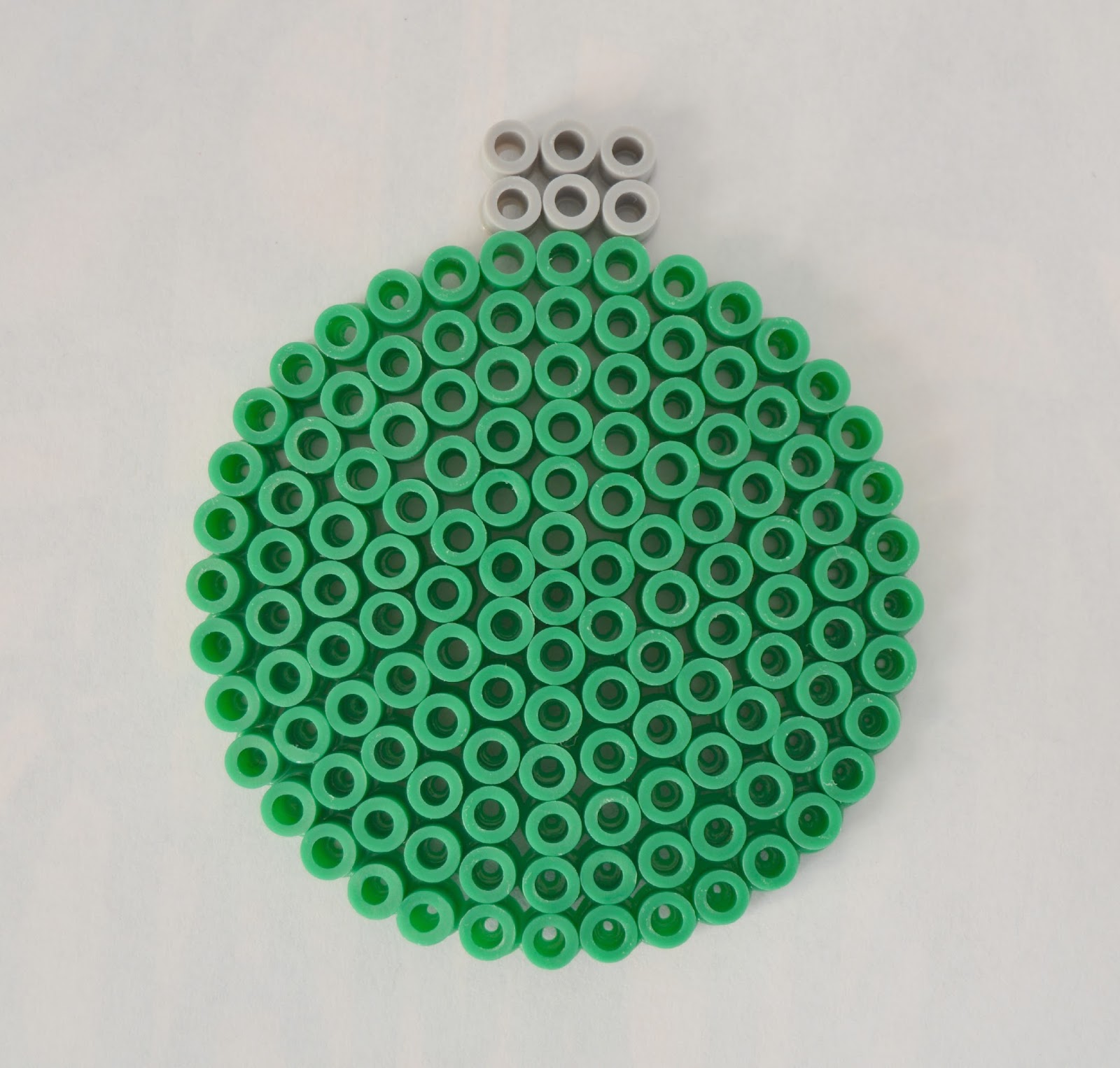 Vikalpah: DIY "JOY" Christmas garland using perler beads