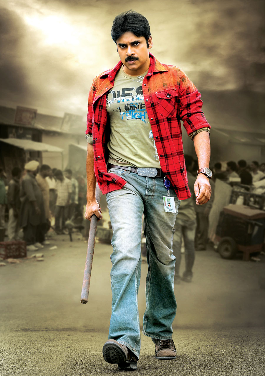 Power star Pawan Kalyan's Cameraman Gangatho Rambabu movie latest ...
