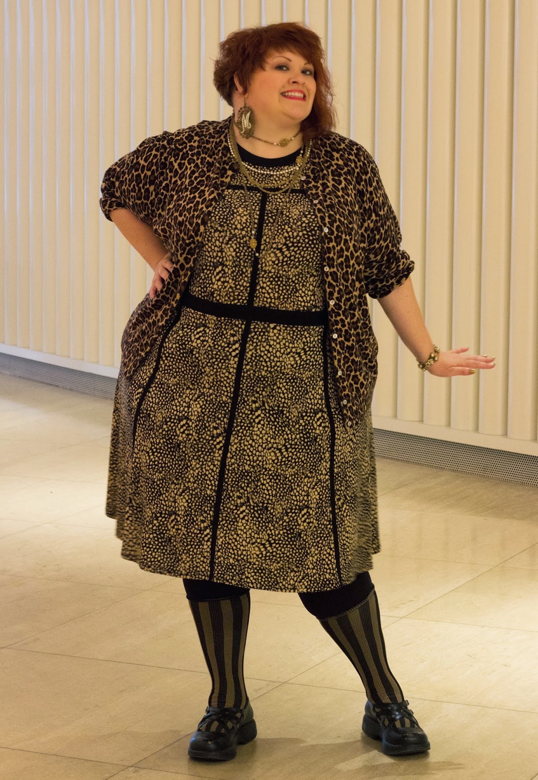 The Muffin Queen's Closet: Potluck & Cards Against Humanity