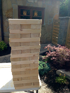 Decorella: DIY Backyard Jenga