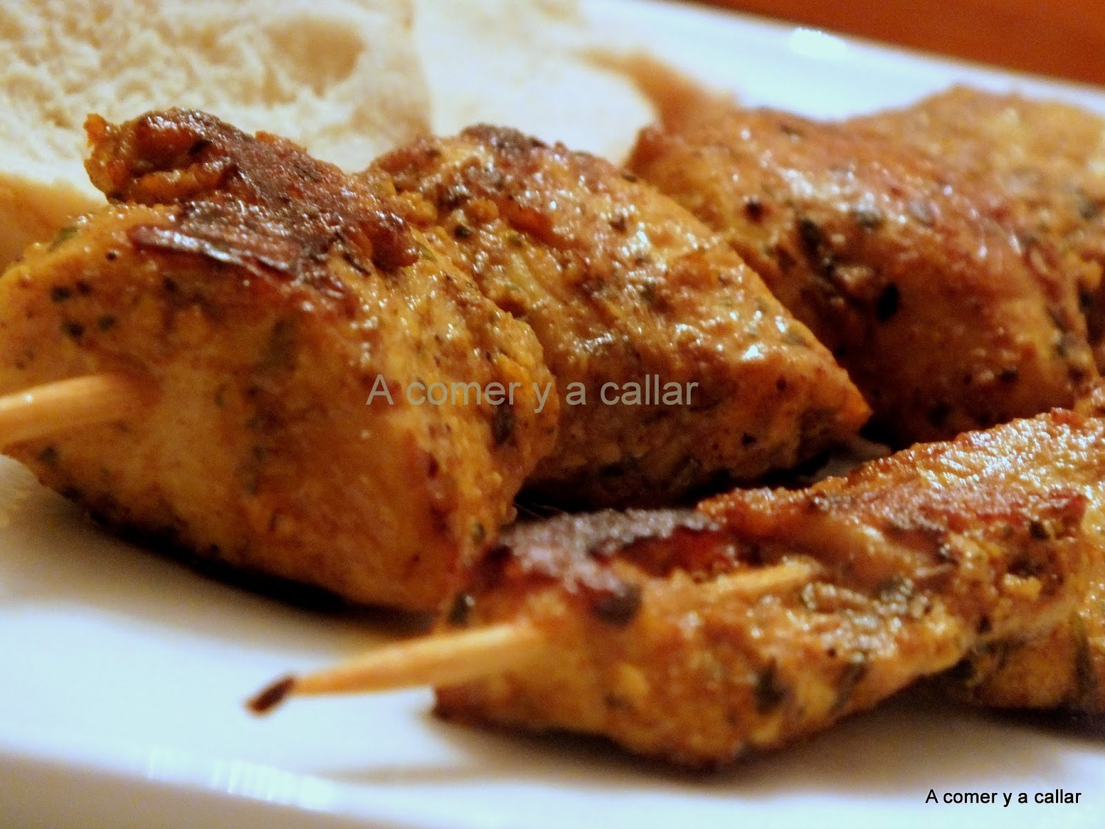 A comer y a callar: PINCHITOS MORUNOS