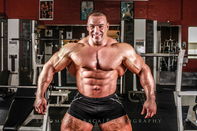 Muscle Lover: Paraguayan muscle beast - IFBB Pro bodybuilder Pablo Ayala