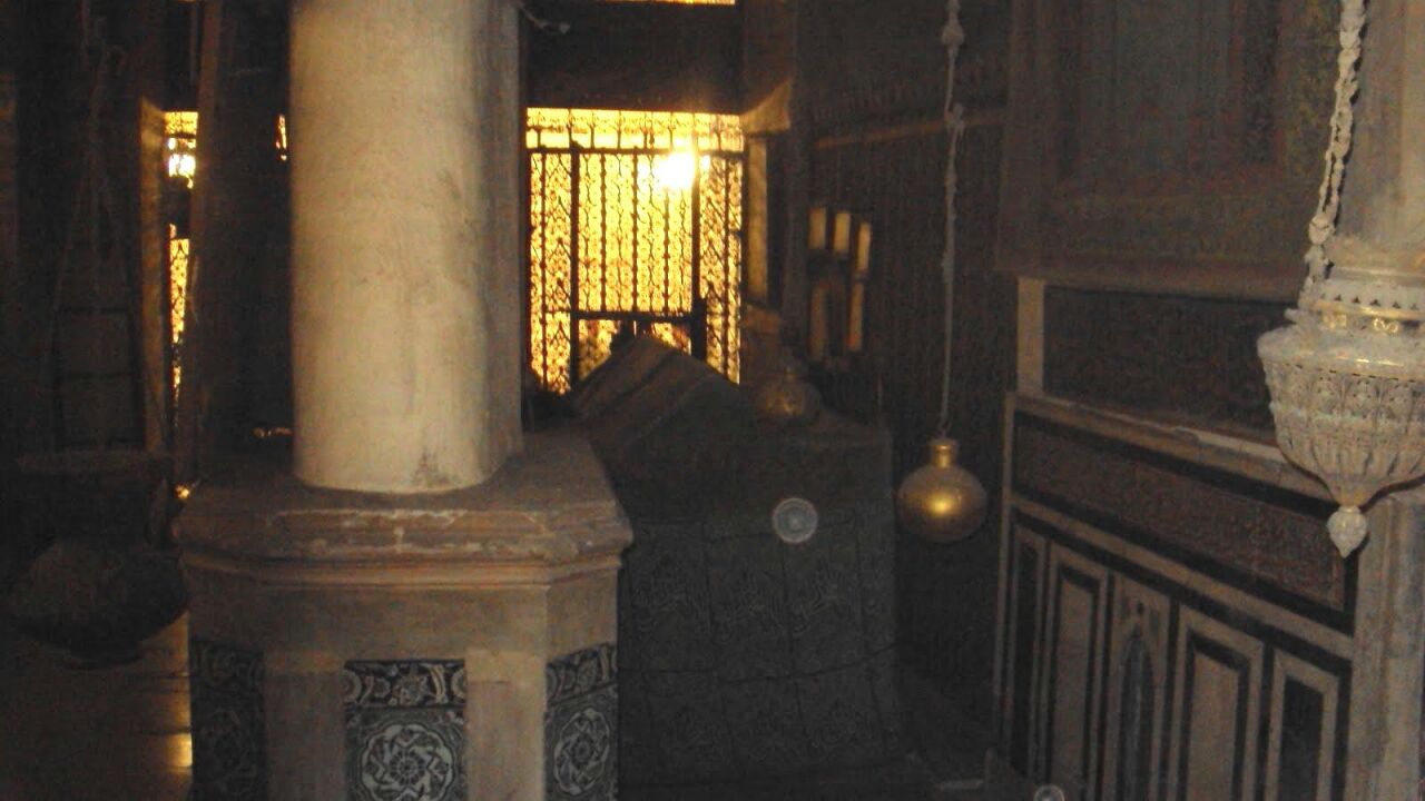 Tampak Dalam Makam Rasulullah SAW - Majelis Ta'lim Almunawwarah