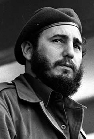 Hola!: La Biografía de Fidel Castro