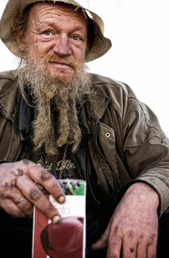 VERHALEN VAN ALLEDAG: Zwerver