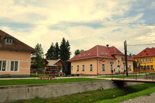 Intorsura Buzaului, Izvorul Buzaielor.: Barcani