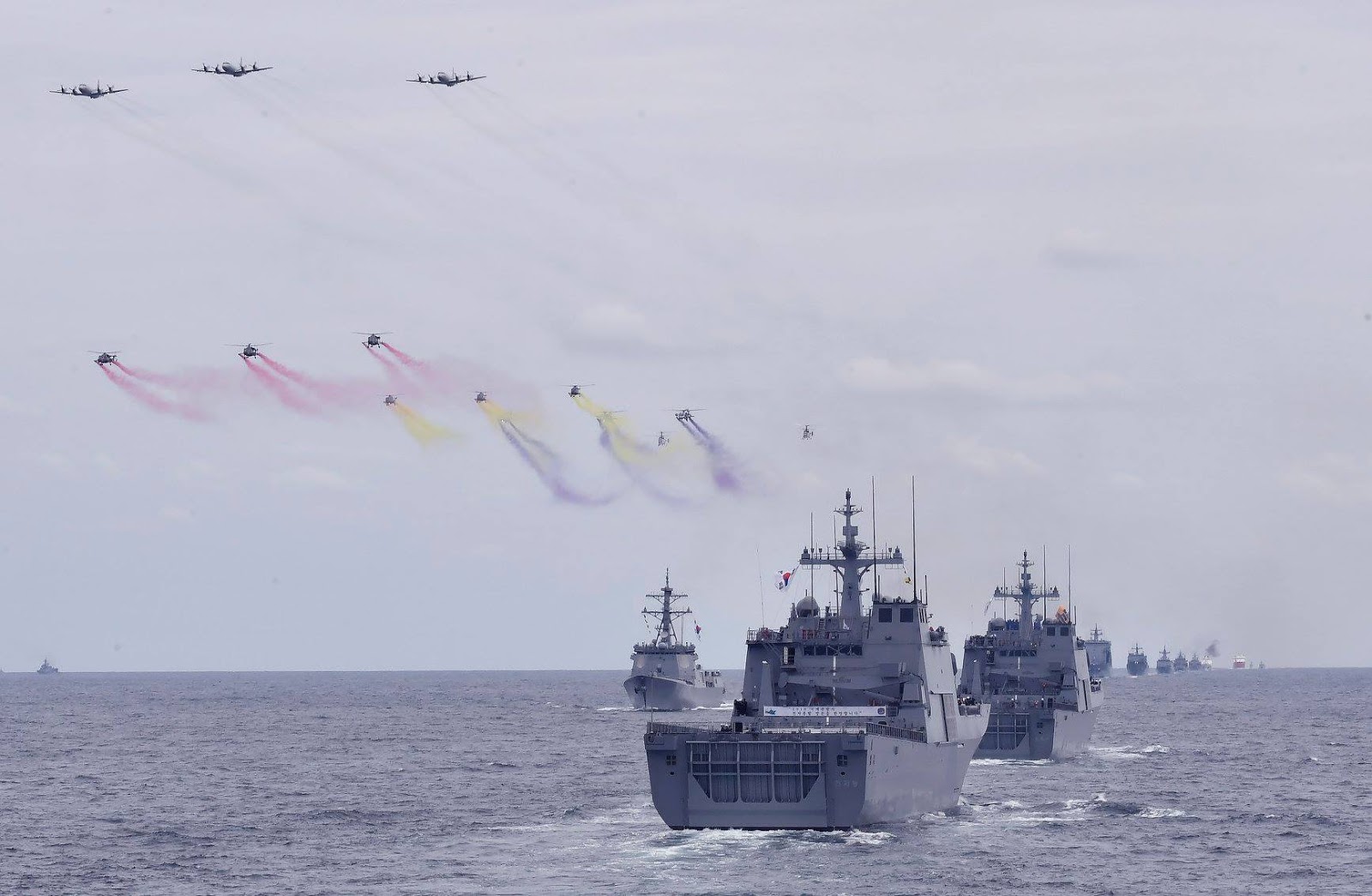 ROK Defense: Photos from South Korea International Fleet Review 2018