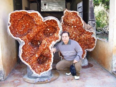 The Agatelady: Adventures and Events: Brazil Agate Mining Information