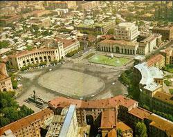 EXPLORE THE WORLD: Vagharshapat; the Fourth Largest City in Armenia