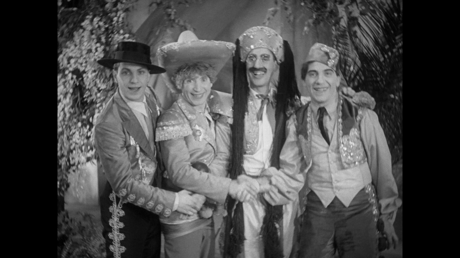 THE COCOANUTS (1929)
