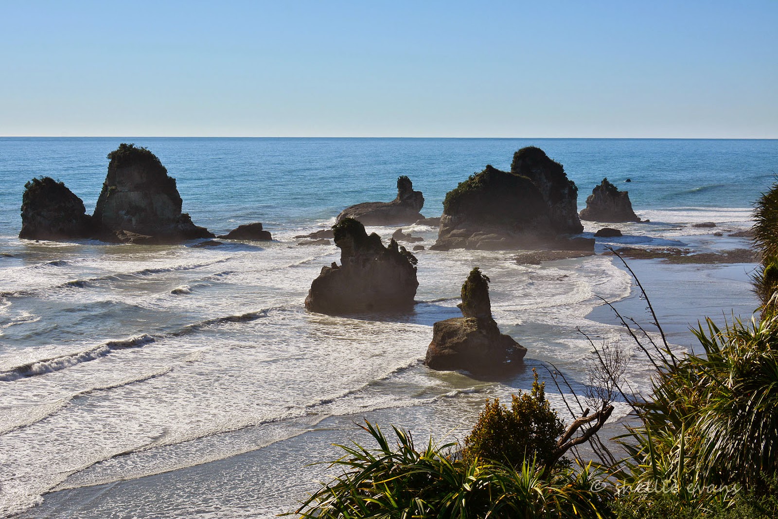 Two Go Tiki Touring: Sea Stacks & a Caveman