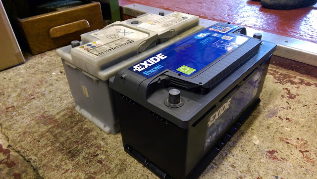 E46 Battery Replacement [Visual Guide]