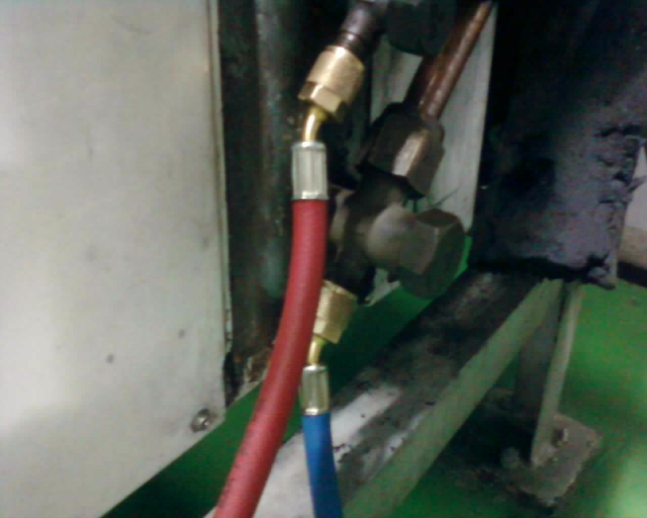 CATATAN HARIAN: Vacuum AC Split