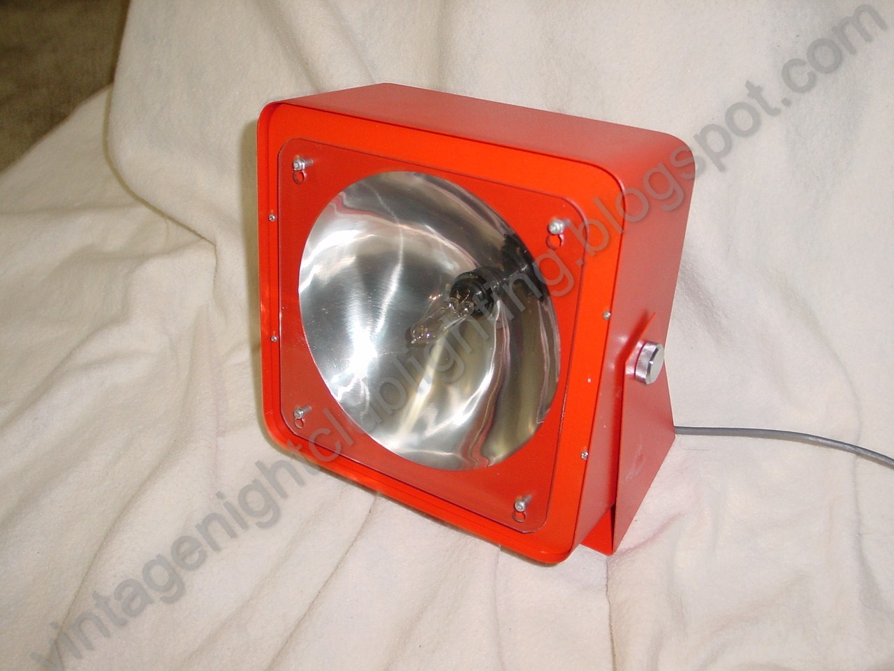 Solus Lighting: Pulsar Rainbow Strobe System