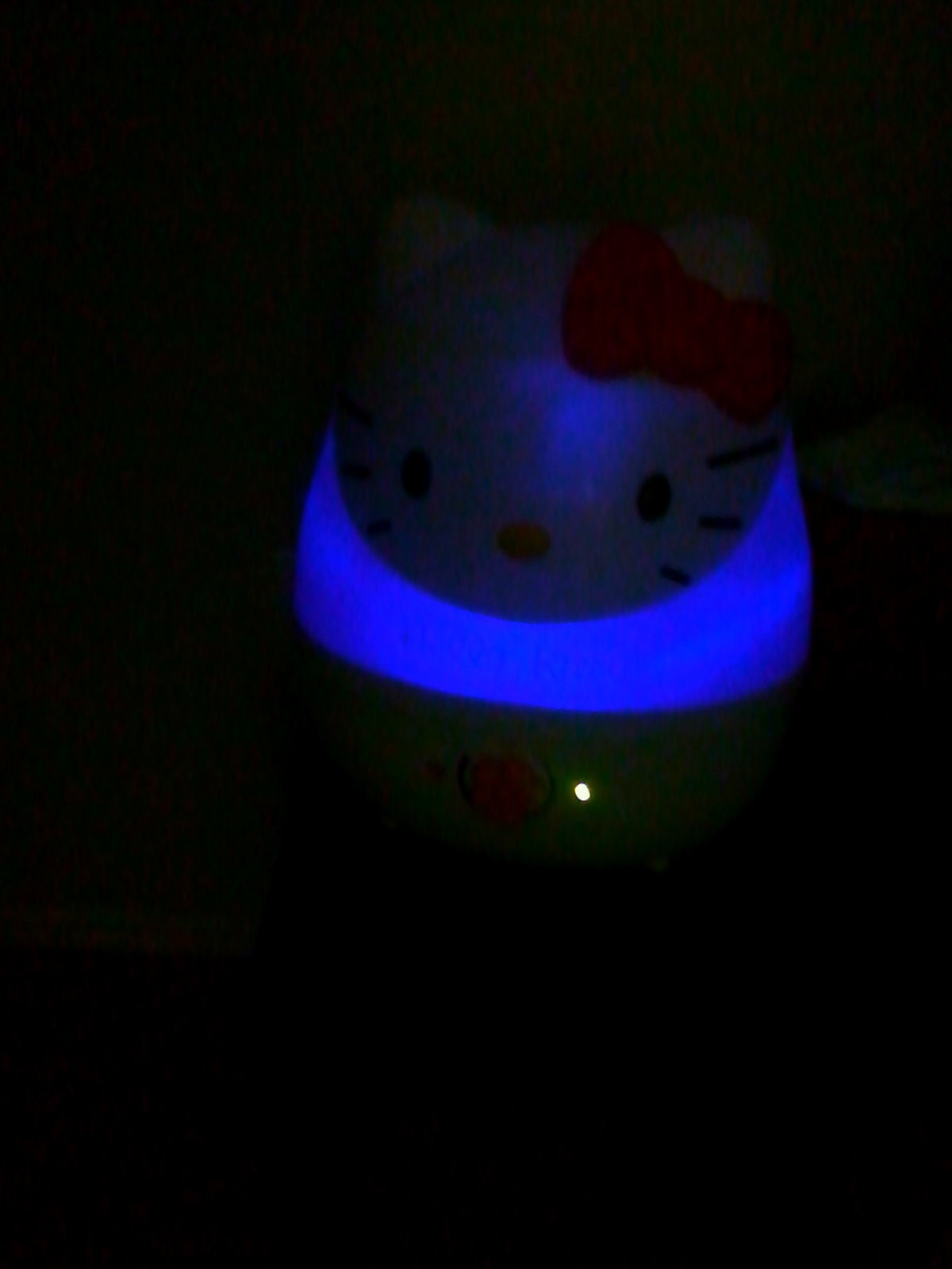 Mama Love: Crane Hello Kitty Humidifier Review & GIVEAWAY!