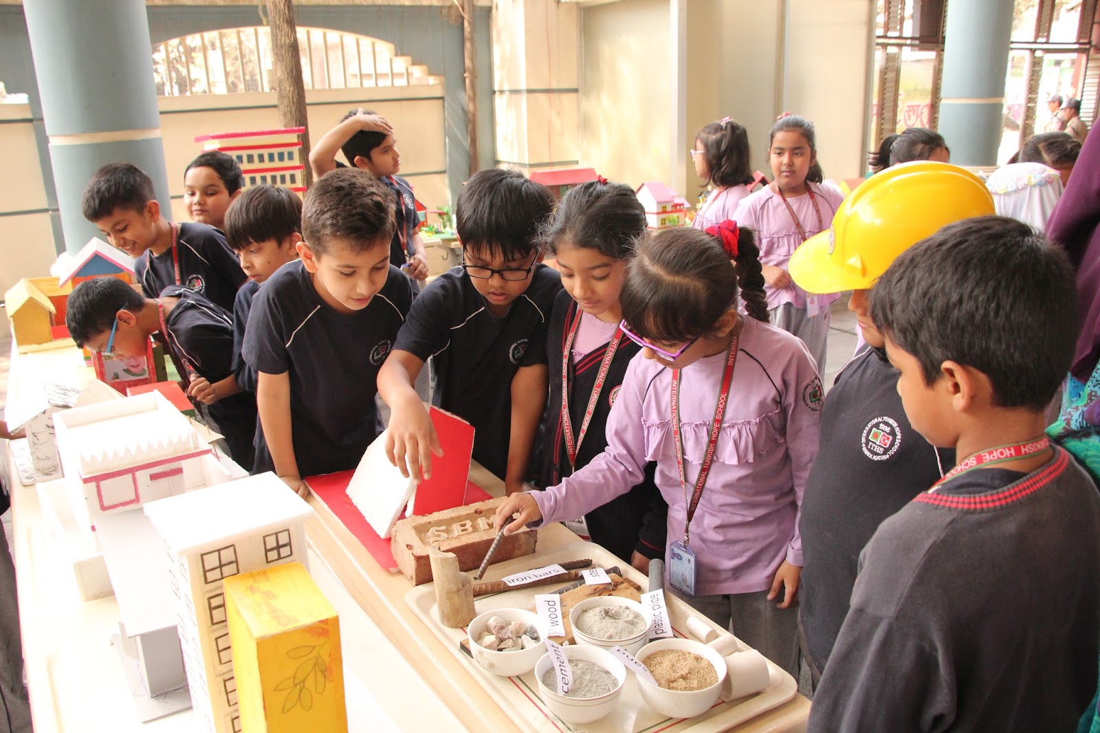 ITHS Uttara PreSchool and Primary Section: Grade-1 made project on ...