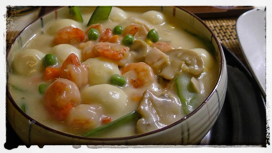 LUWEEH KITCHEN : Sipo Egg in White Sauce