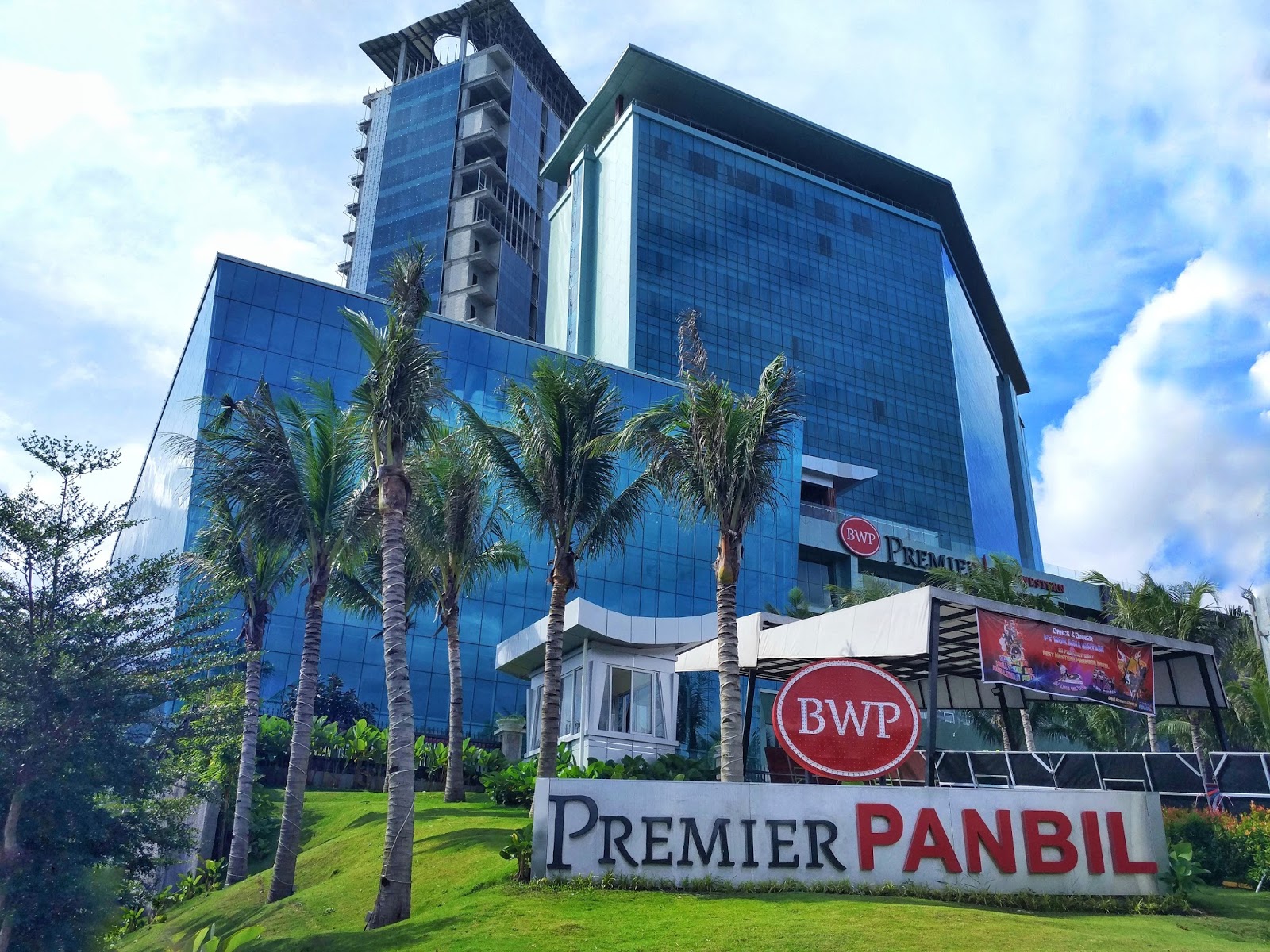 Best Western Premier Hotel Panbil - Oase di Tengah Kota Batam | Hijab ...