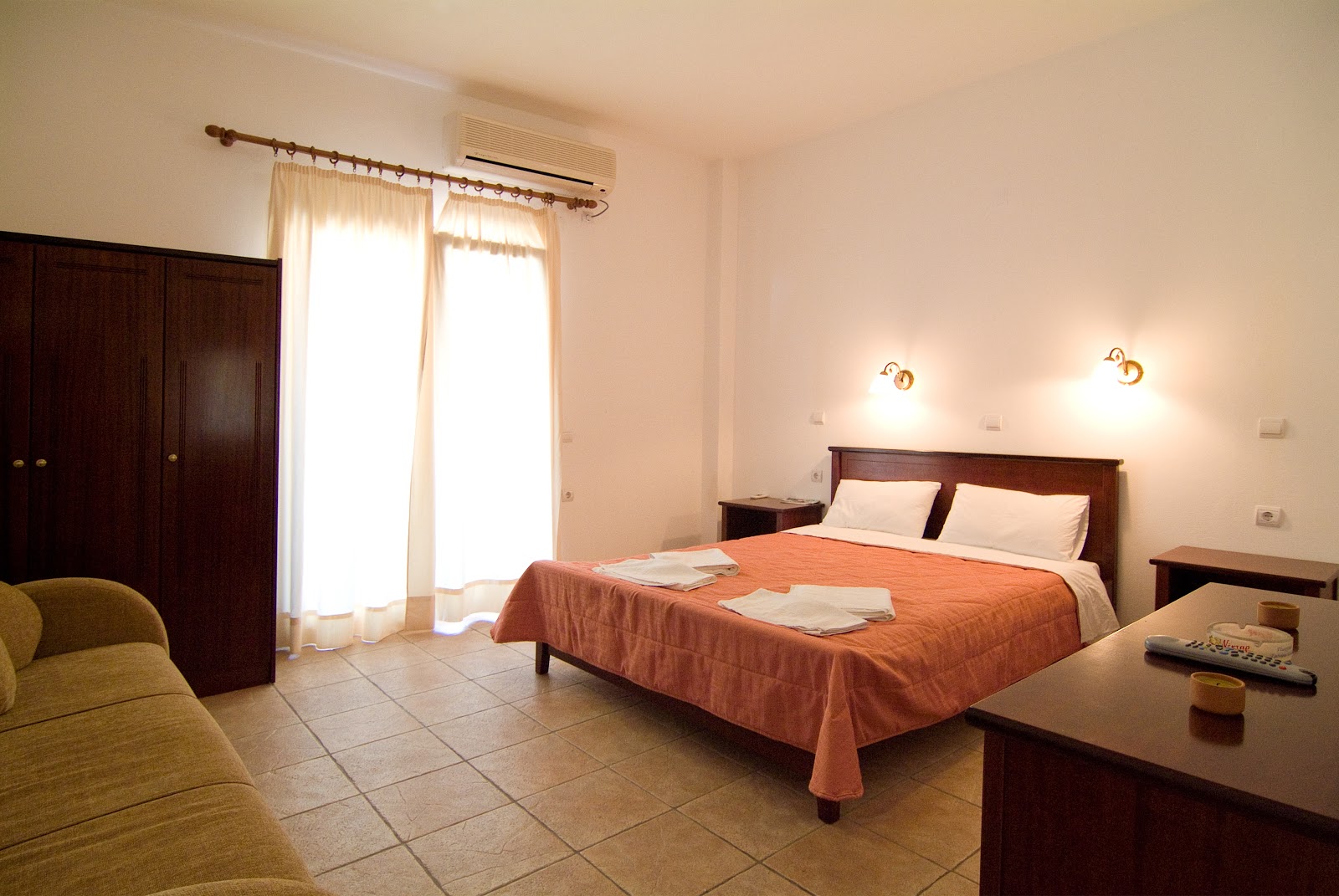 Parga Hotels: Sunset Hotel in Parga Greece: Parga Sunsethotel