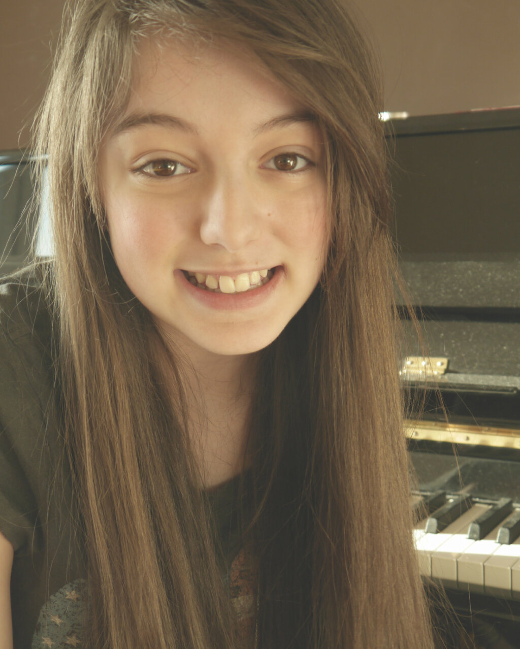 Hollie Steel Fans: 02/18/13