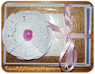 Naturally Me Creations: Gift Wrapped Cards