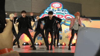 BTS' awesome group dance (gif)