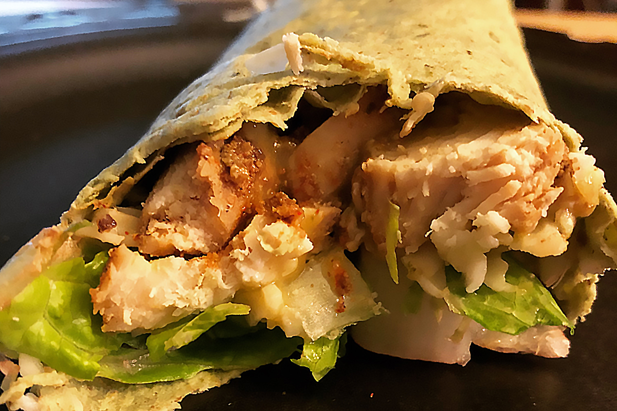 Carrie's Kitchen: Spicy Chicken Wrap