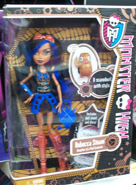 A Philly Collector of Playscale Dolls and Action Figures: Monster High ...