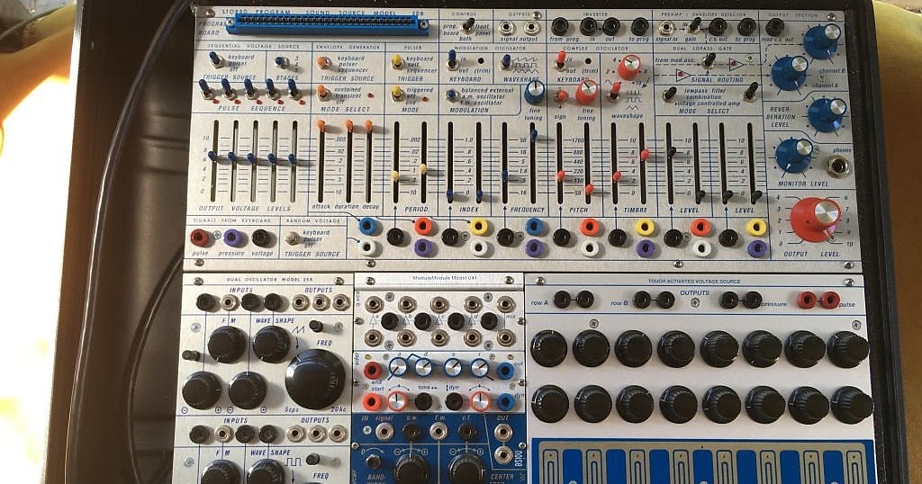 MATRIXSYNTH: Custom Buchla Electric Music Box / Music Easel