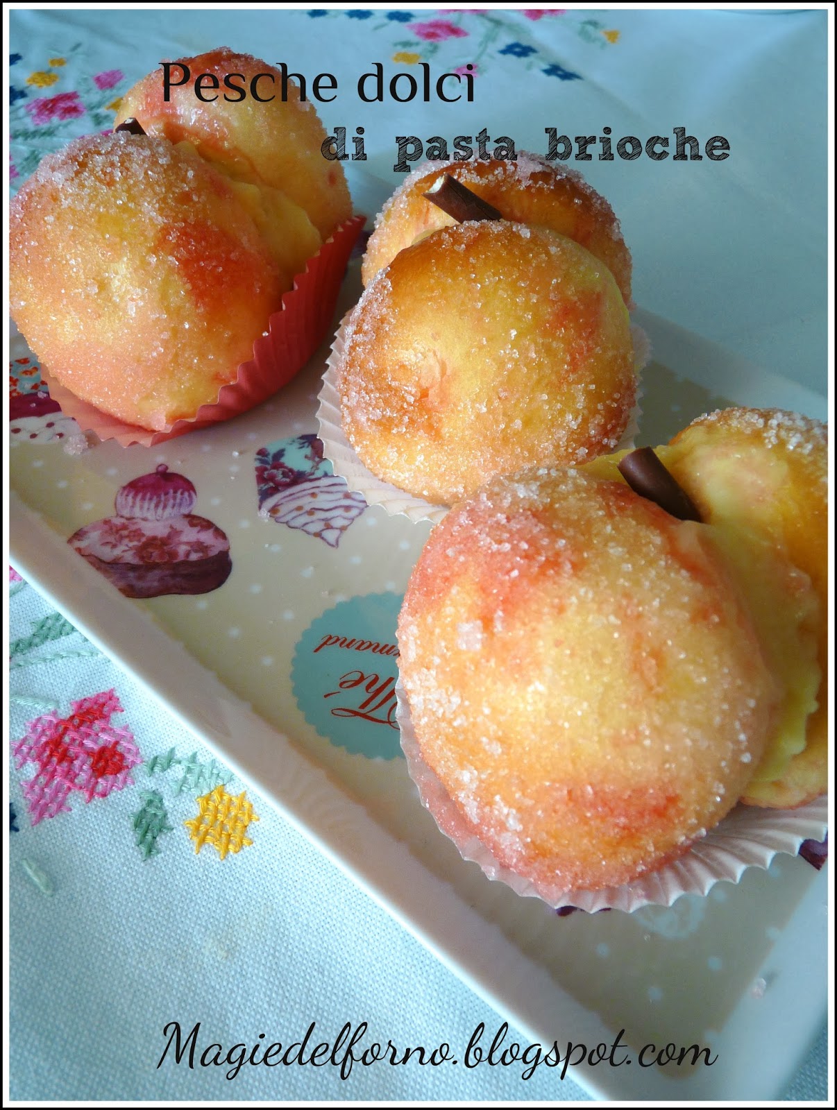 Magie del forno: Pesche dolci alla crema
