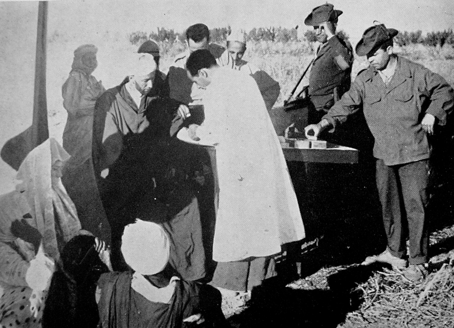 Decolonization, Health Care, and Humanitarianism in Algeria