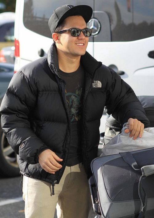 Disney Stars: James Maslow & Carlos Peña: BTR regresa a casa!