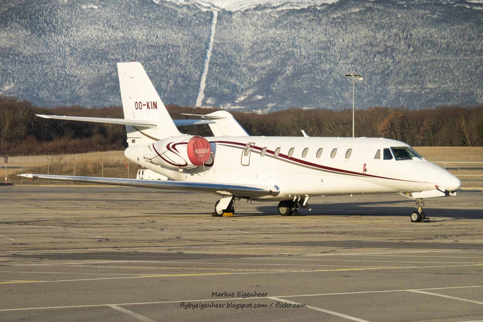 FLUGZEUGE Privatjets etc: OO-KIN Cessna 680 Citation Sovergeign C680 ...