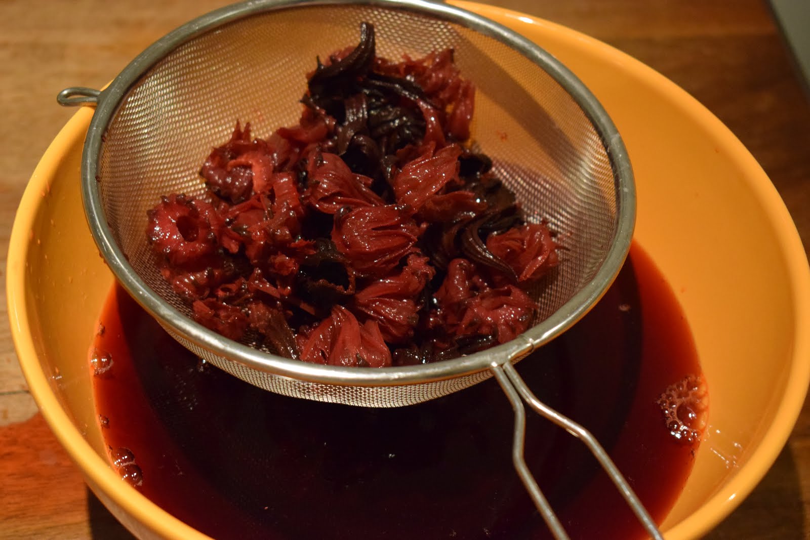 Egypt: Beat the heat with Karkade (hibiscus)
